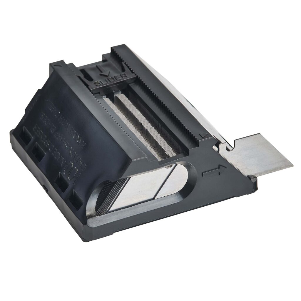 AccuTec PRO Heavy Duty 2-Notch Utility Blade, 100 Pack in a Dispenser ...